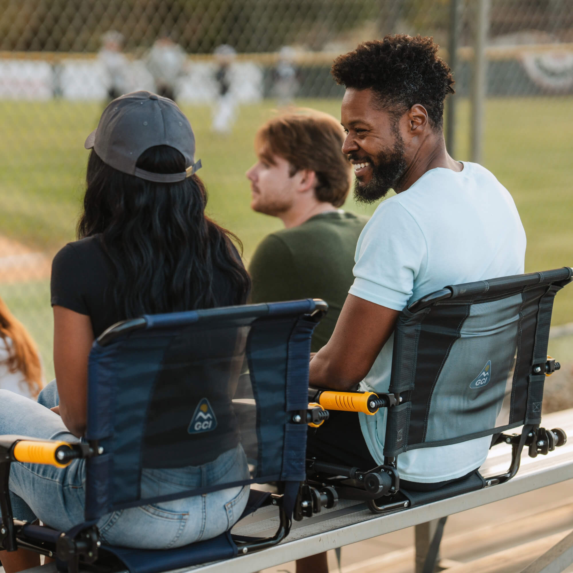 XL Chairs | Wide Seats & High Weight Capacity | GCI Outdoor
